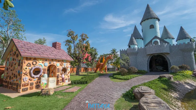 PATTAYA SHEEP FARM อาณาจักรของแกะ ที่อยากให้คุณแวะเข้าไปสัมผัส